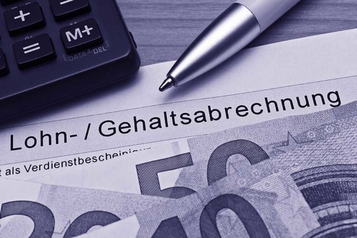 Lohn und Gehalt - Kanzlei Dr. Drees - www.dr-drees.com